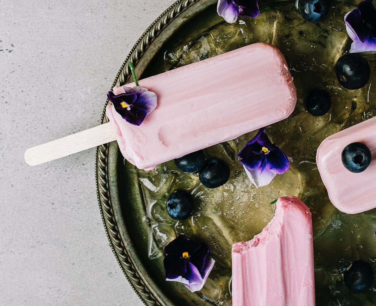 Blueberry popsicles | PURE VIA